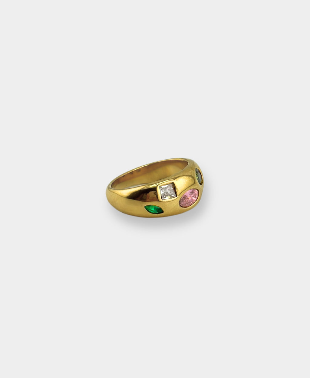 Silva Ring – I Wear Dolls